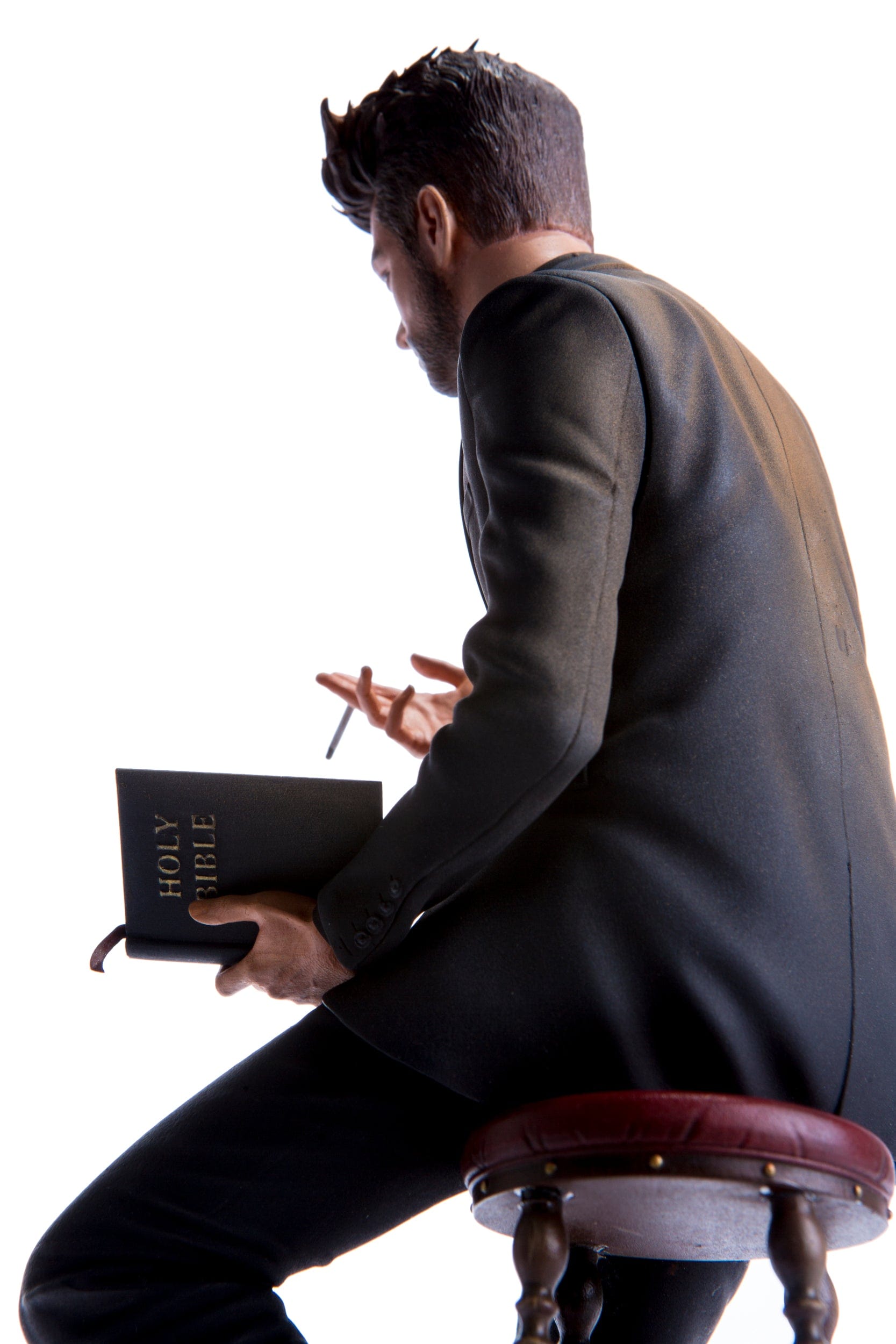 PREACHER: Jesse Custer Statue Exclusive – Mondo